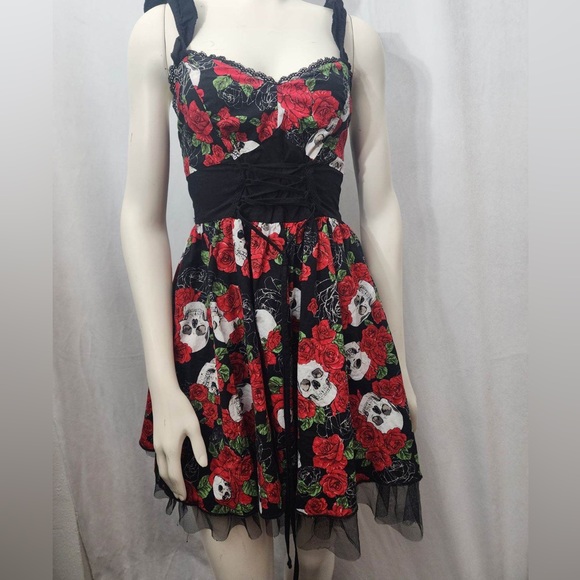 Hot Topic | Dresses | Hot Topic Skull And Rose Lace Up Gothic Dress ...